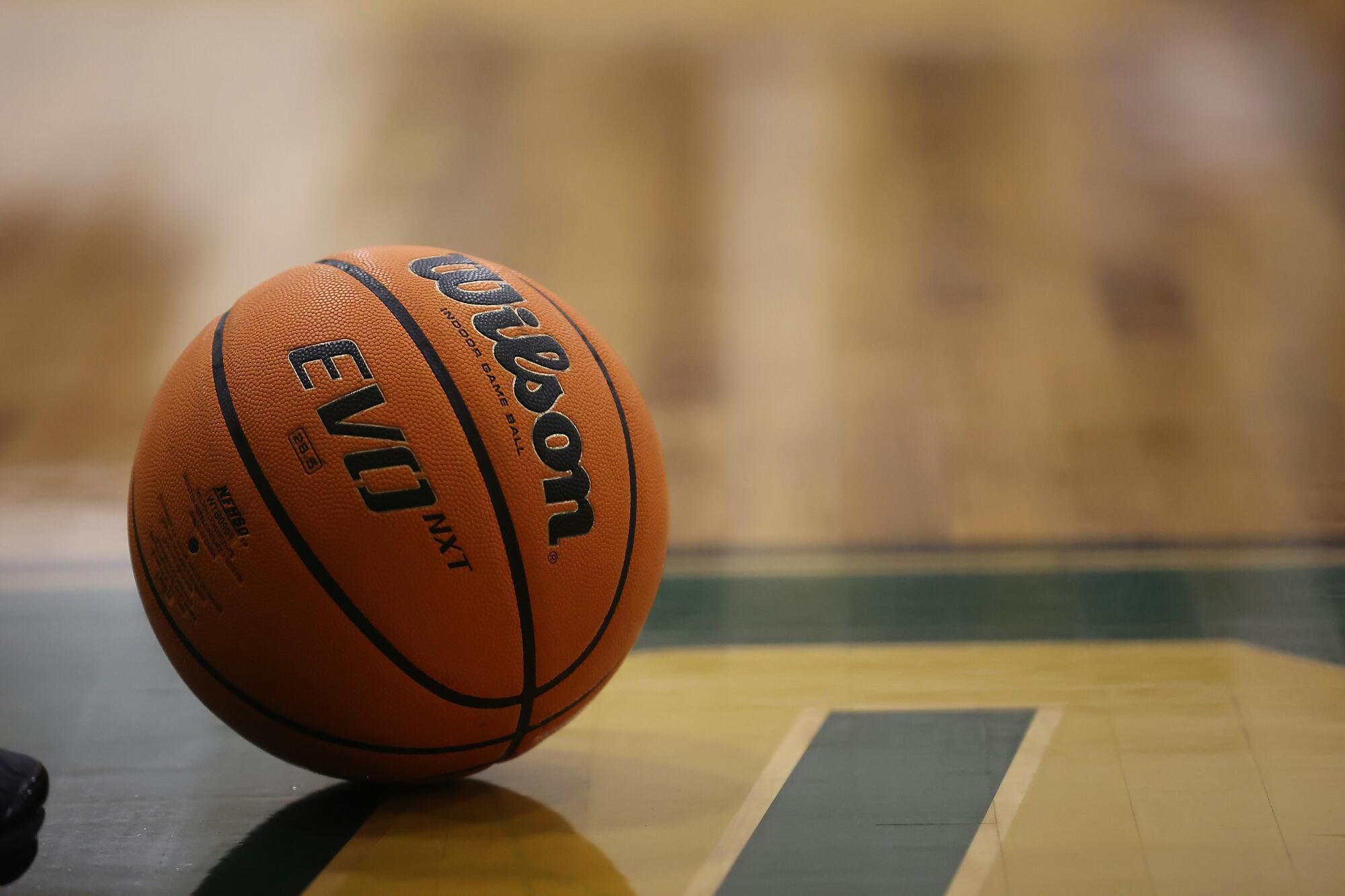 Live Streaming High School Basketball Games: What You Should Know - WSN ...